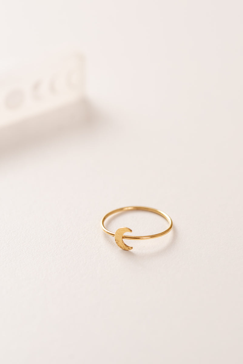 Philippines Inspired 14k Gold Filled Moon Ring – Zoaje